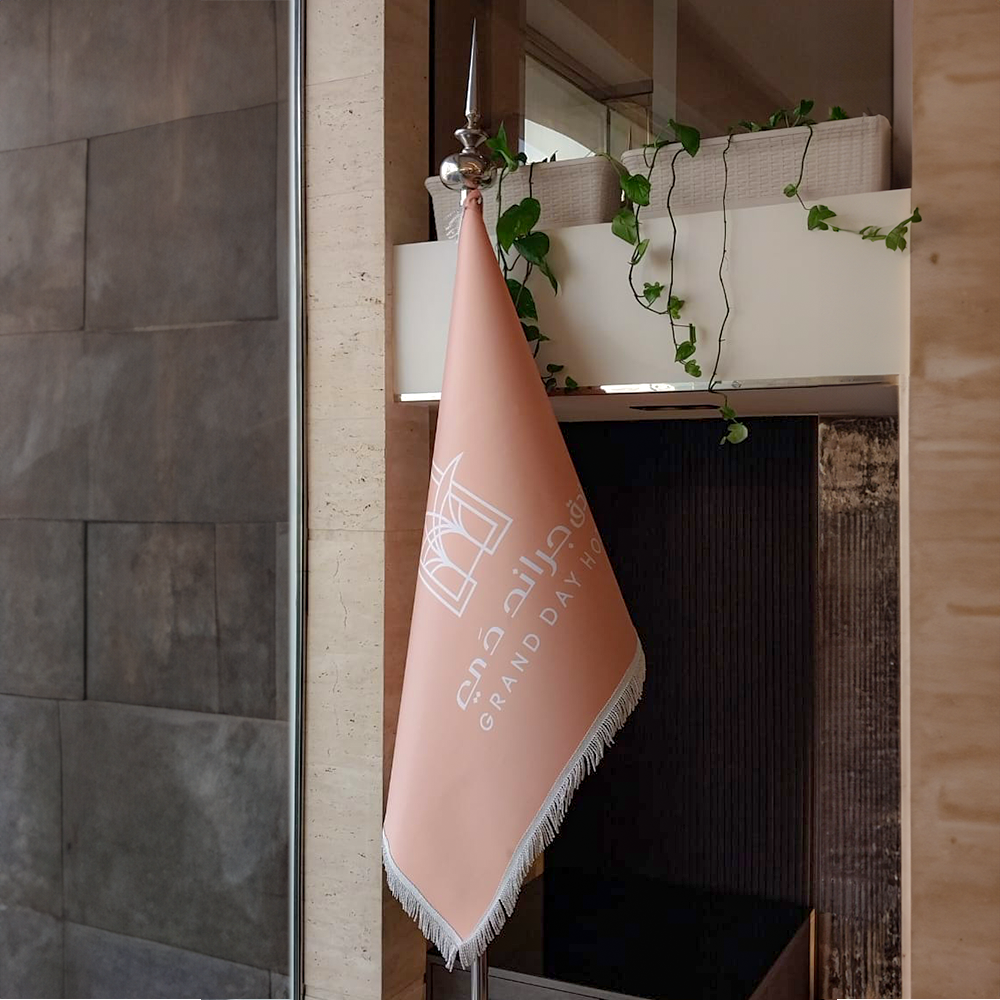 Royal custom indoor flag for companies | Pteam